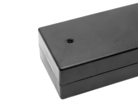 ROUNDEL, plastic enclosures with rounded corners